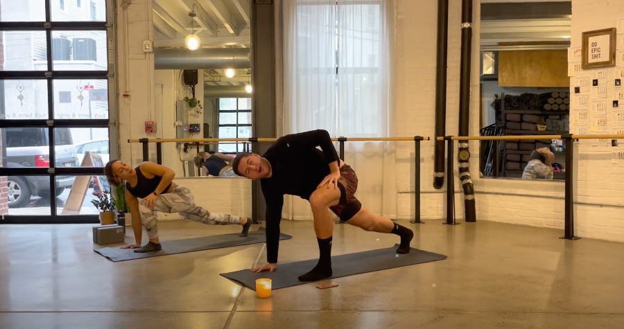 Sculpt with Taft - Tuck Barre & Yoga